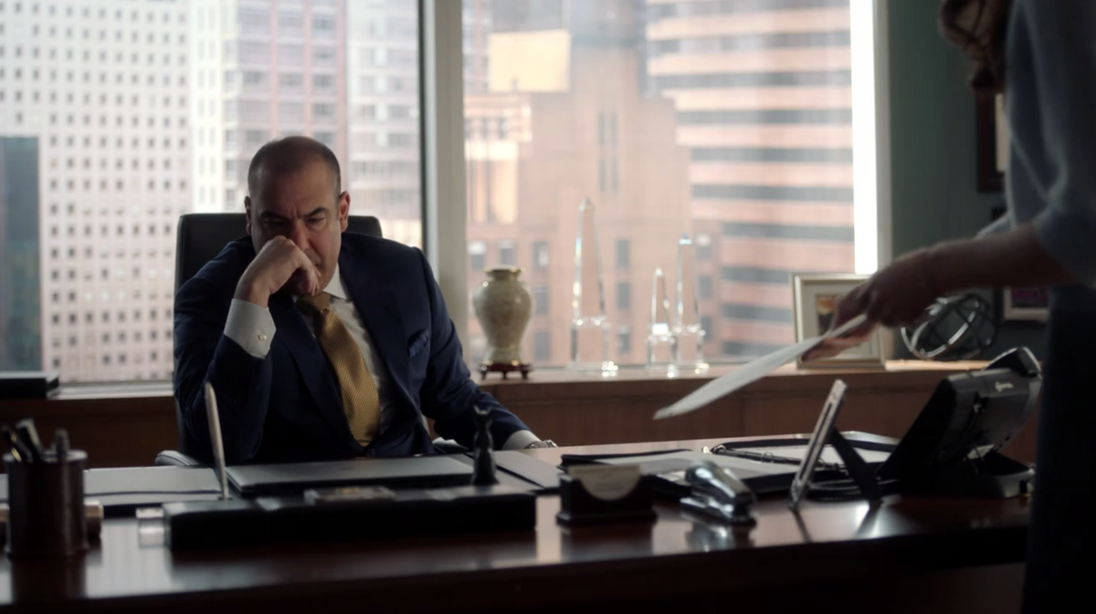 SUITS TV Series S07E06 Stephanie Patel Sexual Harassment Lawsuit Prop ...