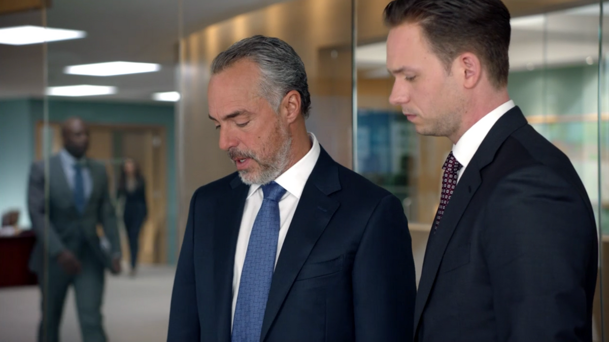 SUITS TV Series S05E06 McKernon Motors Engine Design Props from Domini ...